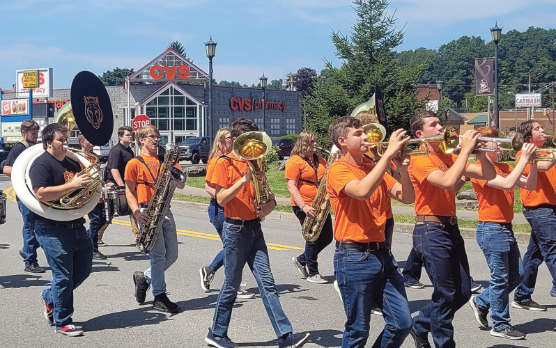 EHS Band Corn Roast Draws Large Crowd | News, Sports, Jobs - The ...